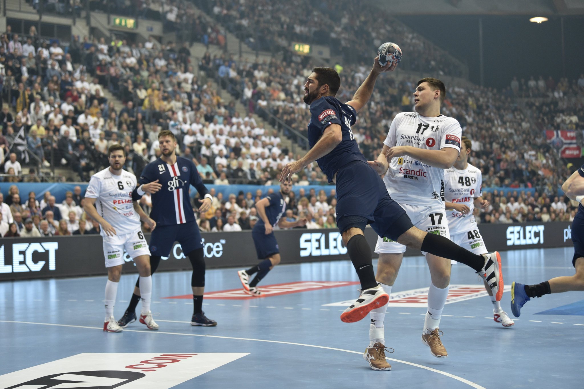 Ligue des champions : retour sur la victoire du PSG contre Elverum ...