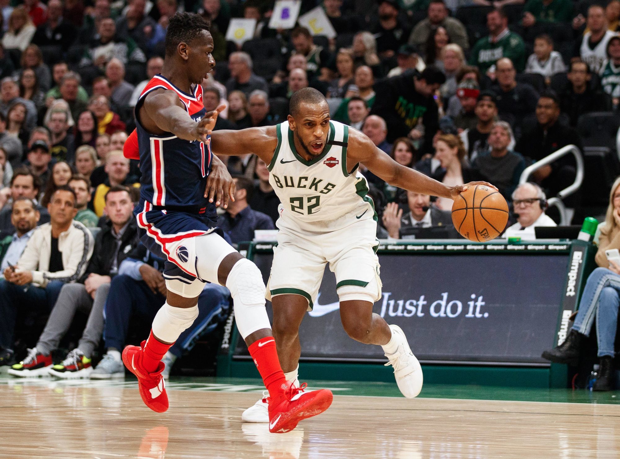 NBA : Middleton inarrêtable face aux Wizards de Washington (vidéo ...