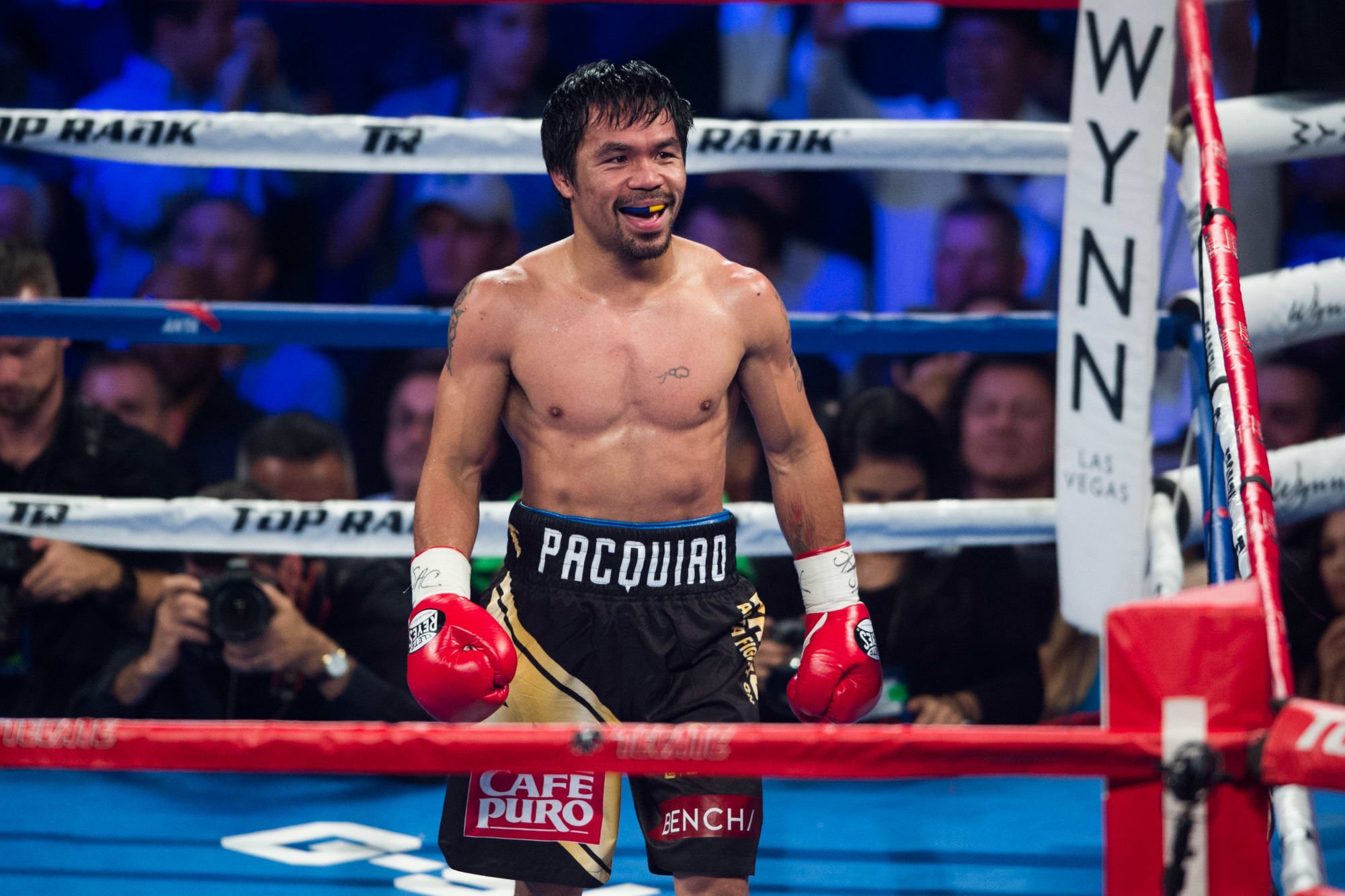 La légende de la boxe Manny Pacquiao range les gants pour de bon ...