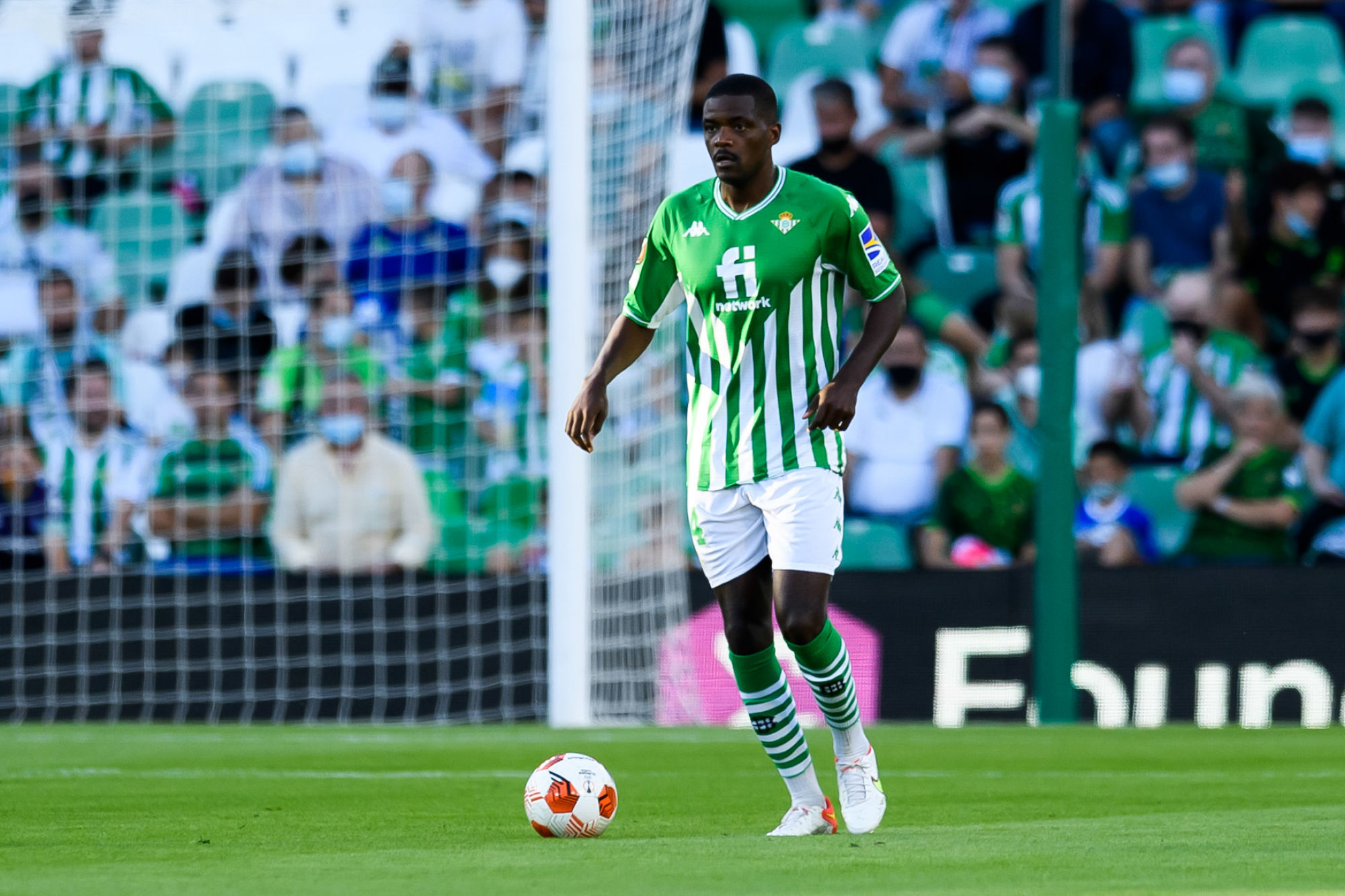 OL : William Carvalho n'est pas prêt à quitter l'Andalousie pour le ...