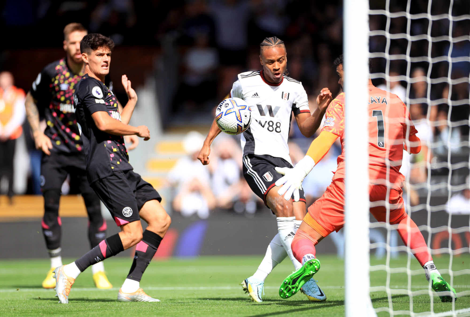 Premier League J3 : Fulham remporte son duel face à Brentford, Crystal ...