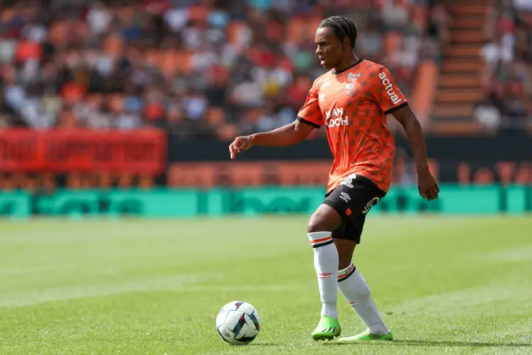 C’est officiel, Armand Laurienté quitte Lorient pour… - Sport.fr