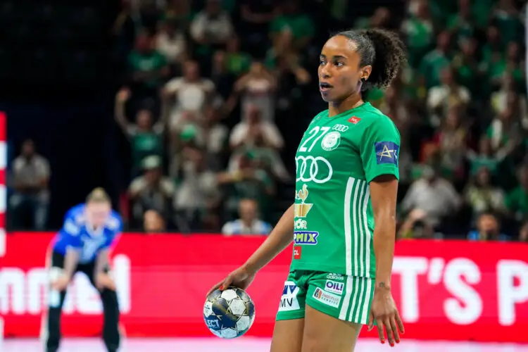Handball : Estelle Nze Minko nommée capitaine de l’équipe de France ...