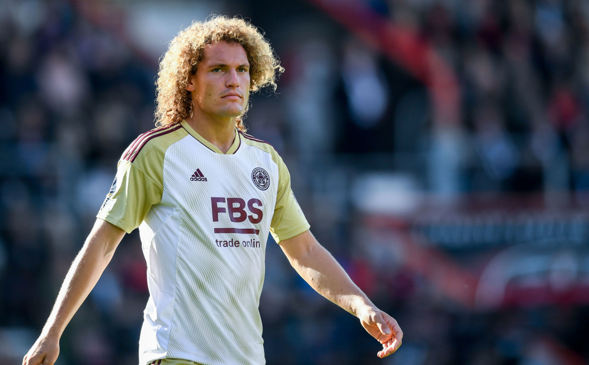 Stade de Reims : Wout Faes aurait pu rejoindre Chelsea au lieu de ...