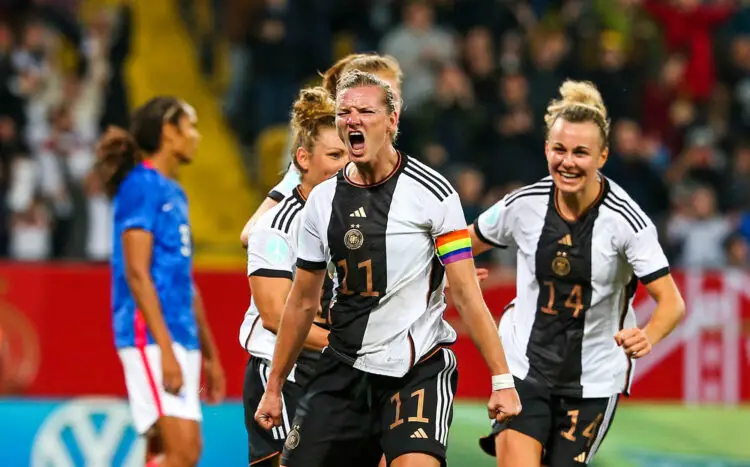 Allemagne (F) - France (F) : La série noire se poursuit pour les Bleues - Sport.fr