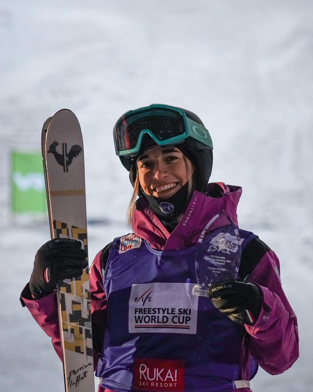 Ski de bosses : encore un podium pour Perrine Laffont - Sport.fr