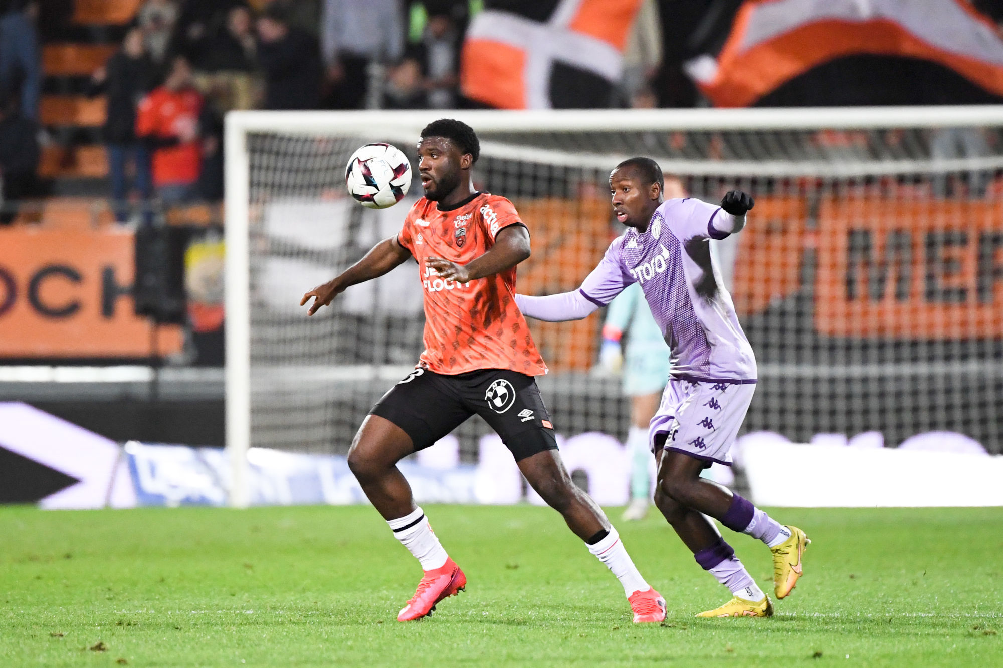 Un joueur du FC Lorient affole la Premier League - Sport.fr