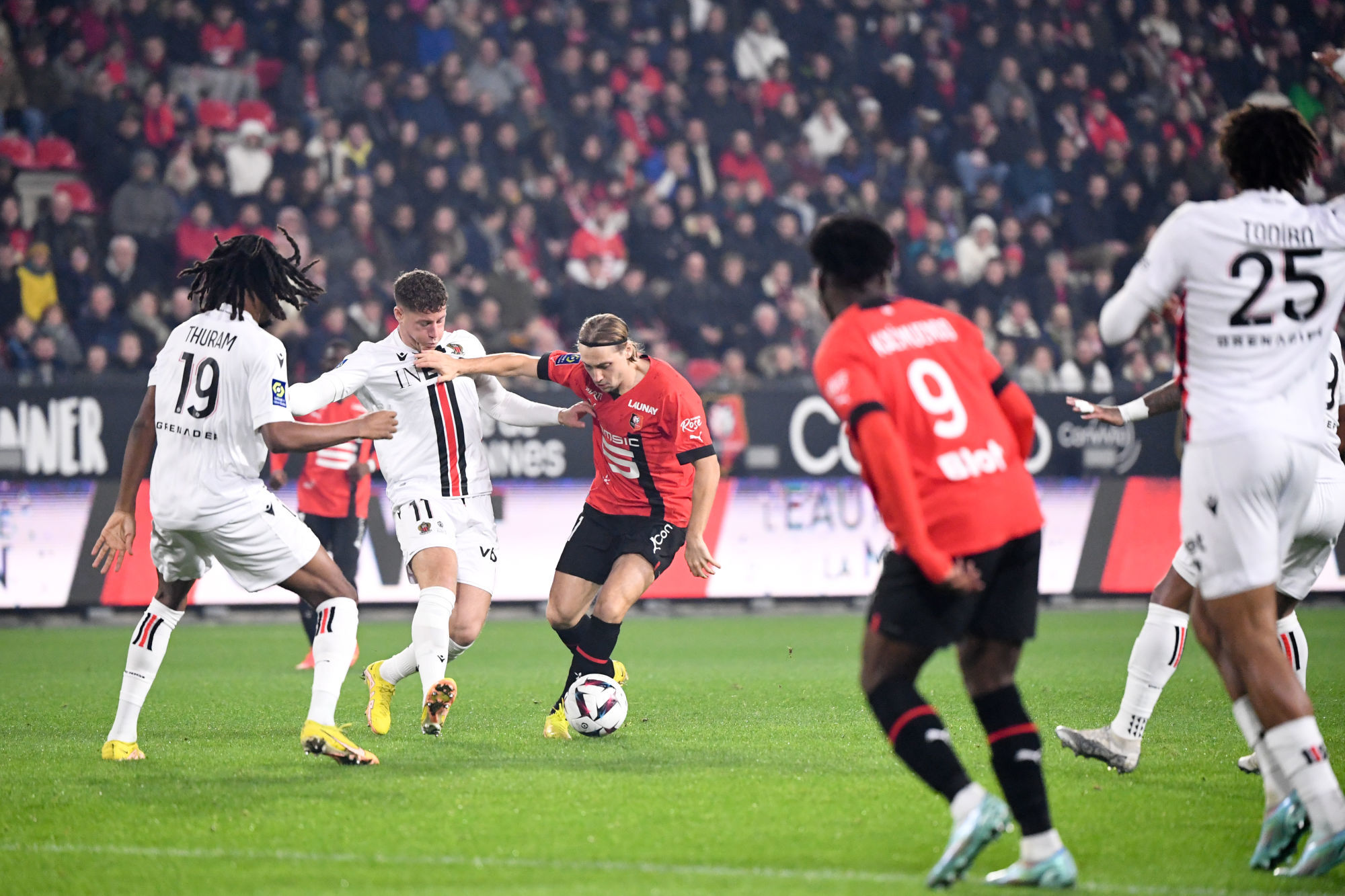 Rennes arrache la victoire face à Nice mais perd son meilleur joueur ...