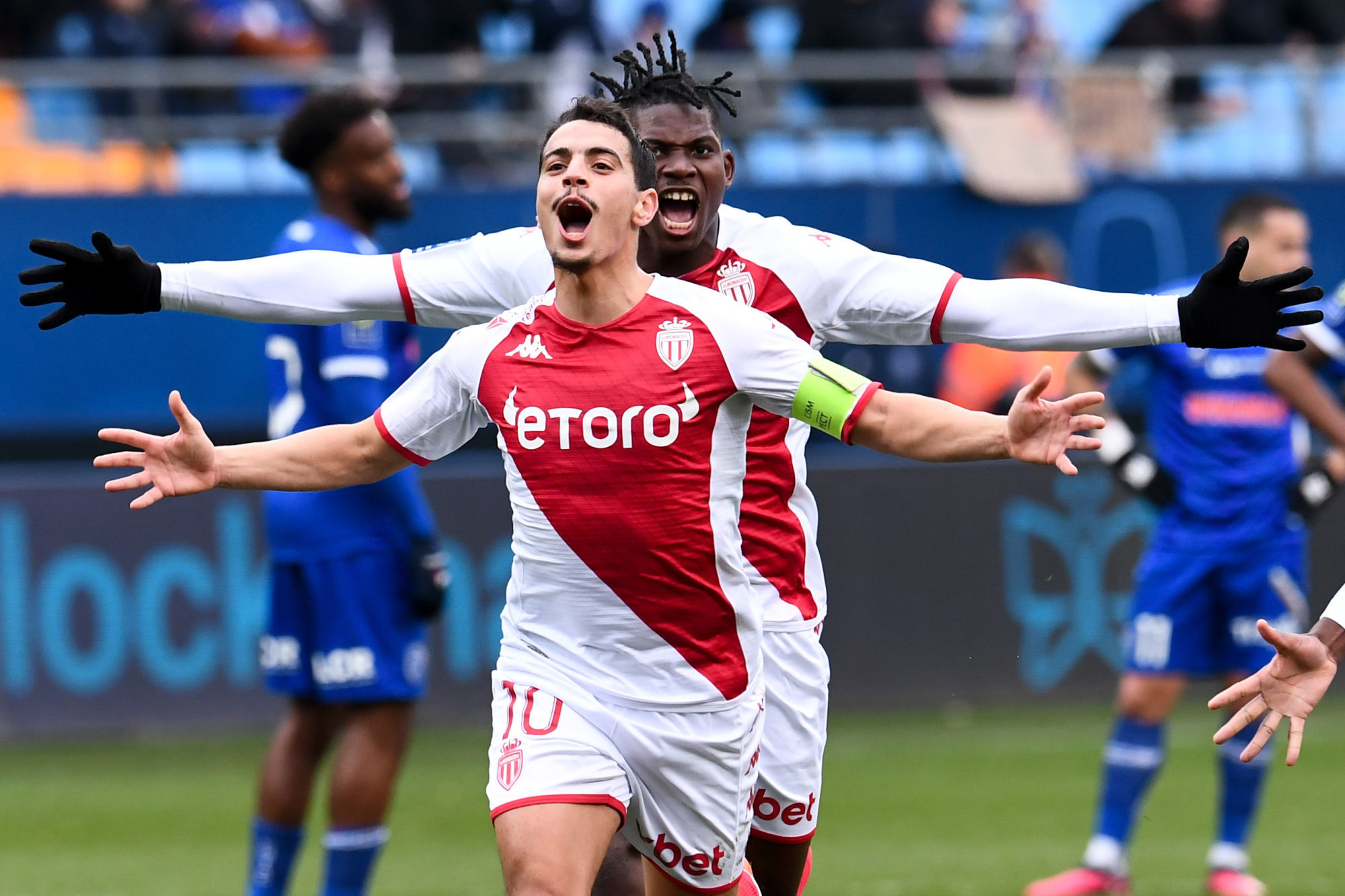 Ligue 1 : Le Stade de Reims bat Monaco grâce à Balogun - Sport.fr