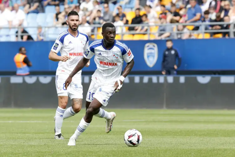 RC Strasbourg : L'Alsace est en fête Habib Diarra prolonge son contrat (off.) - Sport.fr