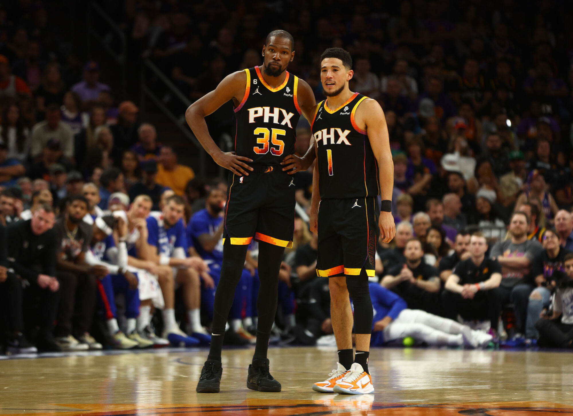 NBA : Devin Booker et Kevin Durant en mode sauveur pour les Suns - Sport.fr