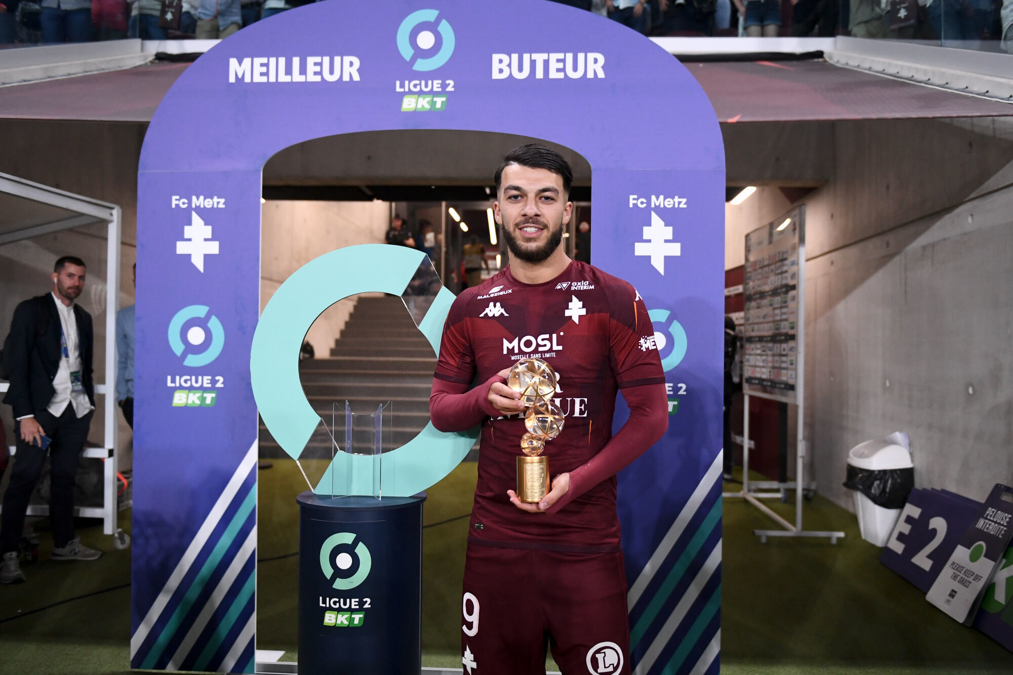 Burnley : Vincent Kompany à fond sur le meilleur buteur de Ligue 2 ...