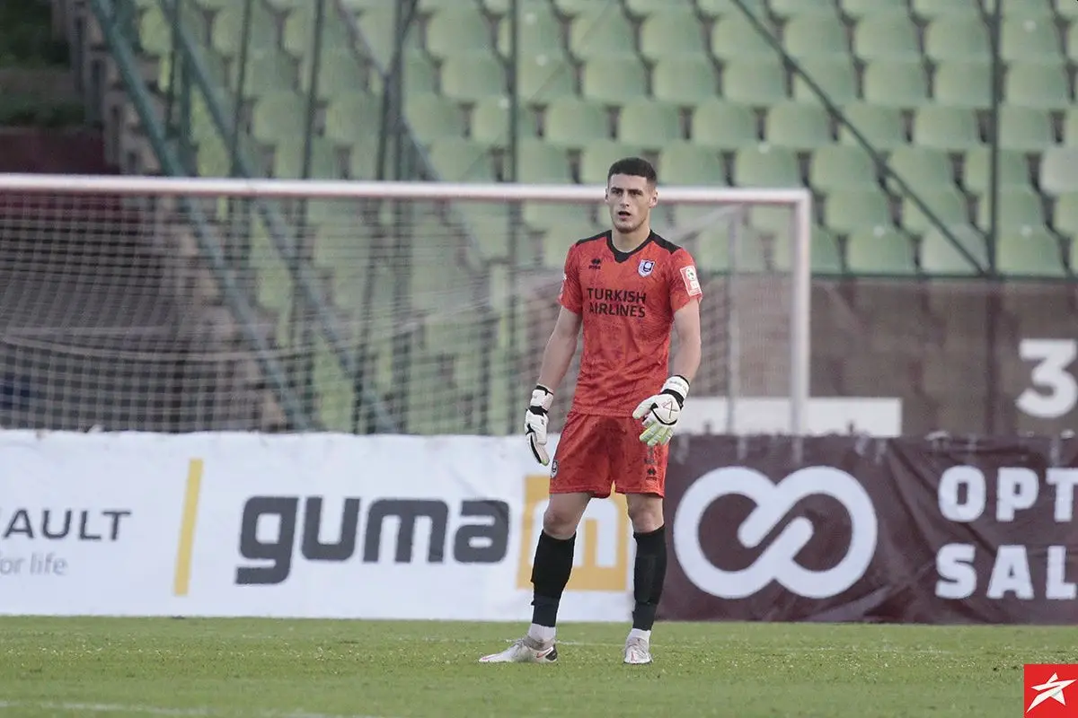 Montpellier HSC : Nicollin confirme l'arrivée de Dizdarevic - Sport.fr