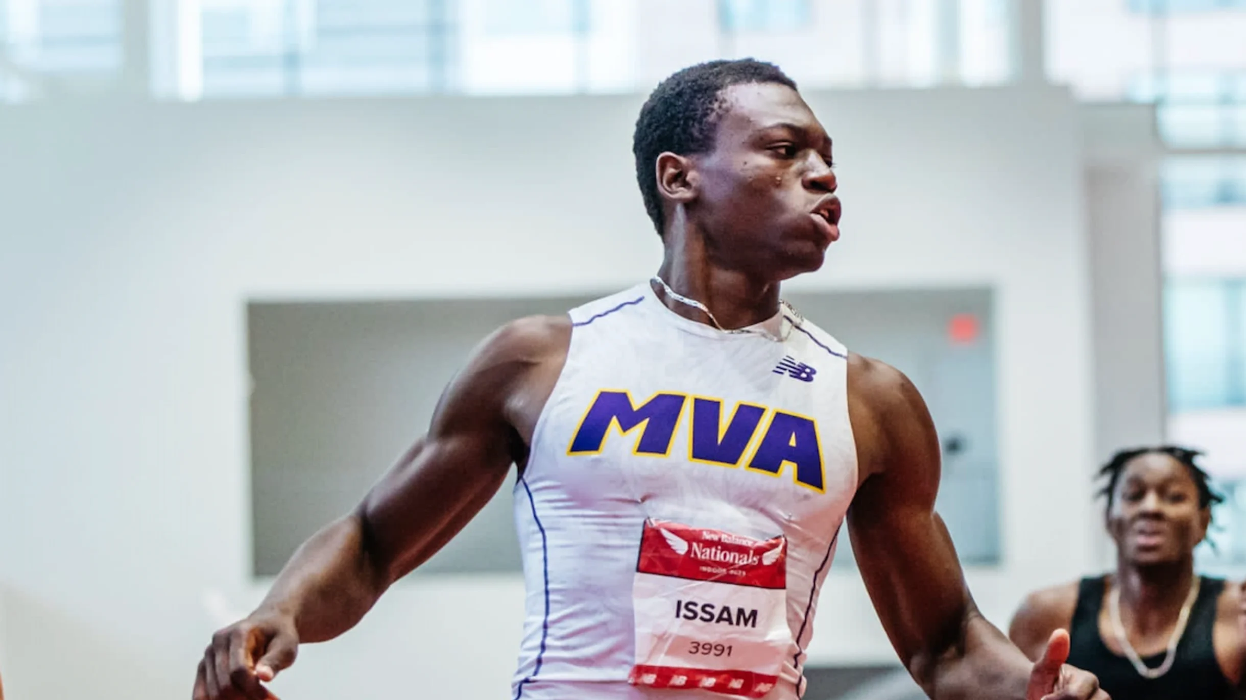 Issam Asinga fait tomber le record du monde junior du 100 m - Sport.fr