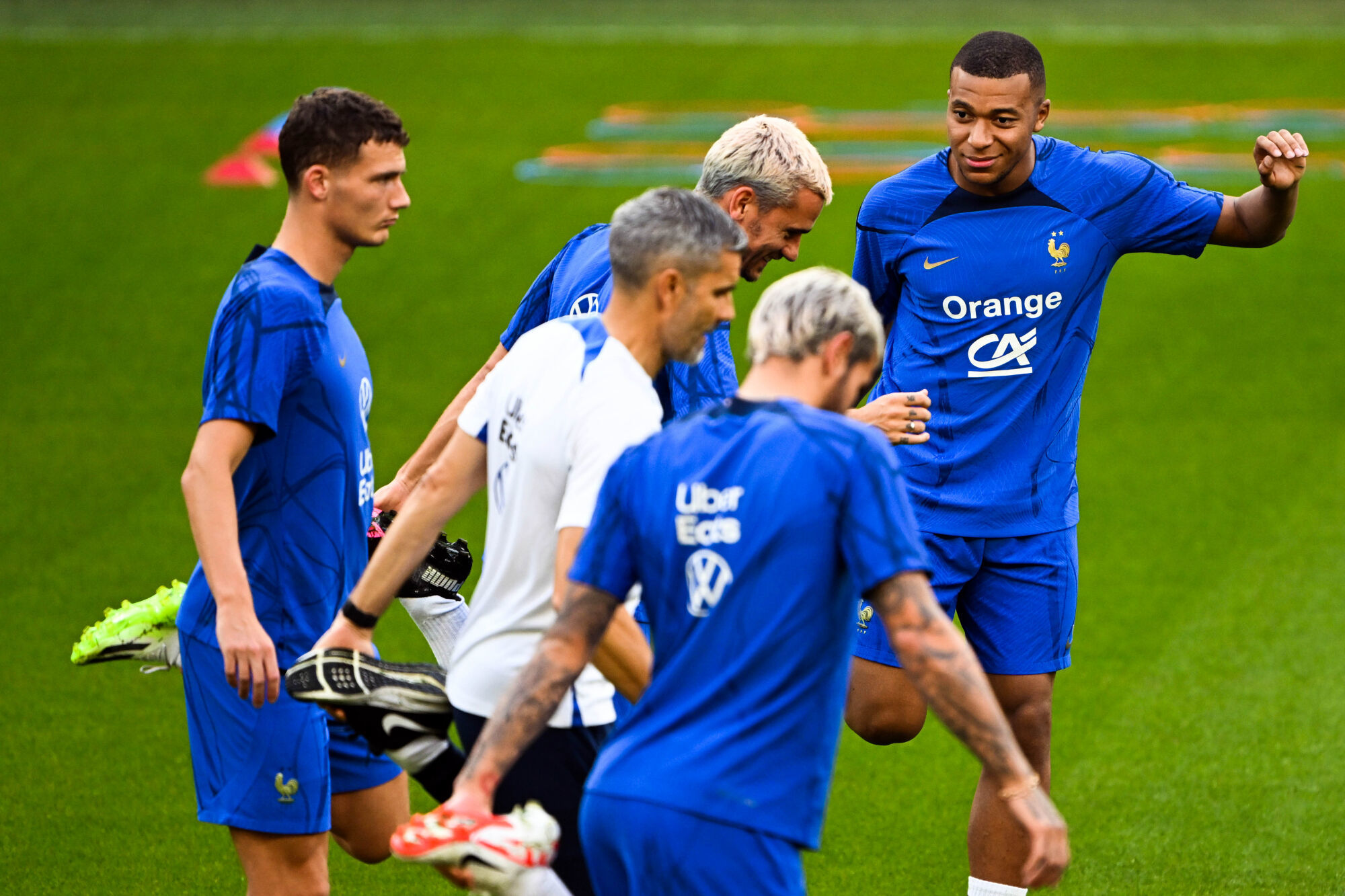 EdF : la FFF a signé une nouvelle convention avec les Bleus - Sport.fr