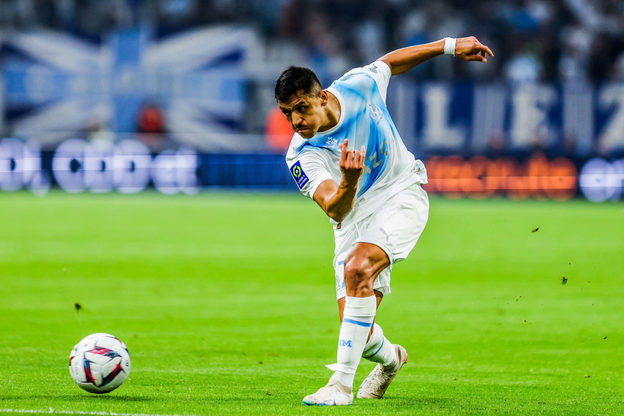 OM : Eric di Meco compare Alexis Sanchez et Aubameyang... et tâcle ...