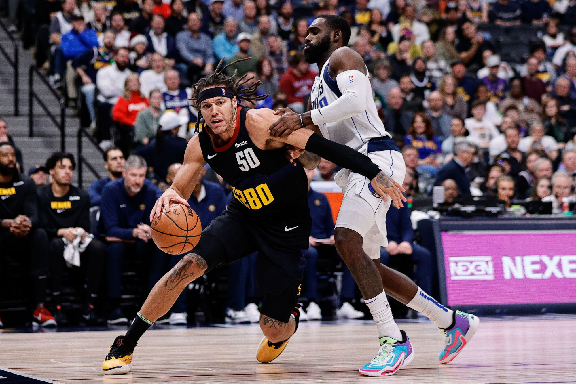 NBA : Denver se paye les Mavs de Dallas, LA Clippers passe plus de 150 ...