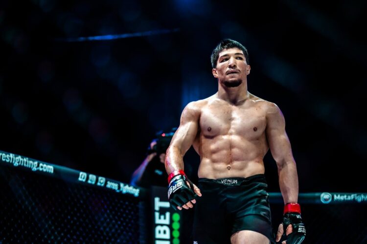 MMA : Baki menace Doumbé, le trash talking est lancé ! - Sport.fr