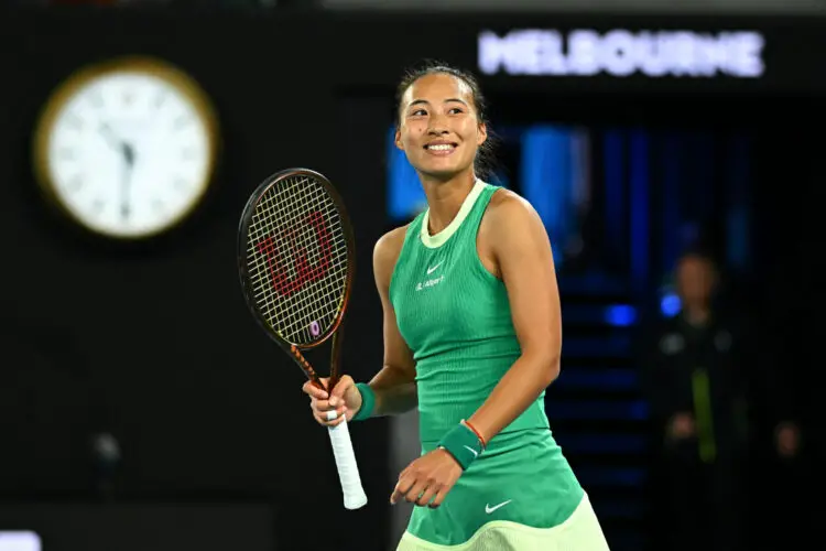 Open d'Australie F : La Chinoise Qinwen Zheng s'offre une demi-finale à Melbourne - Sport.fr