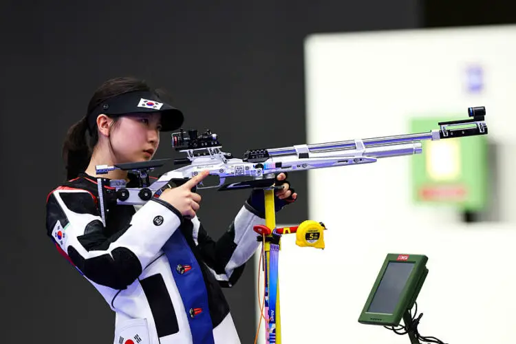 JO 2024 tir à la carabine : Le titre olympique pour la Sud-Coréenne Ban ...