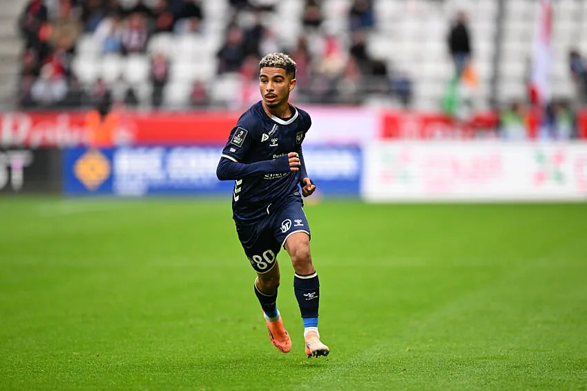 RC Lens : après Haidara, un renfort à 6 M€ ? - Sport.fr